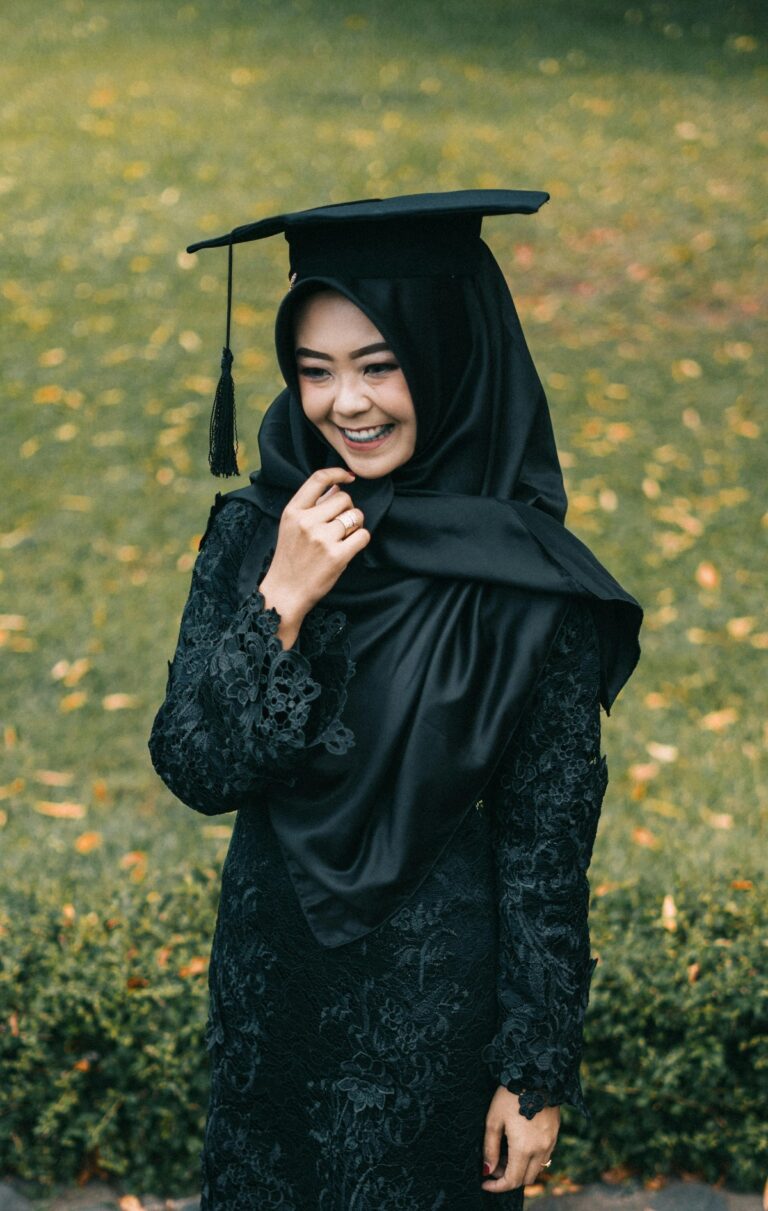 Online Learning Vs On-Campus: 7 Key Differences - Go Degree