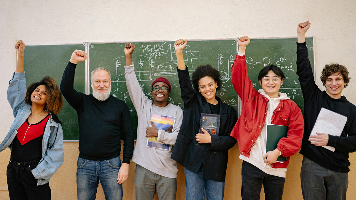 Why Attend Budget-Friendly Student Events Nearby? - Go Degree