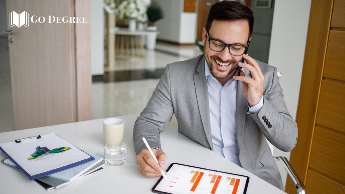 What Benefits Does a Master's Degree Offer? - Go Degree