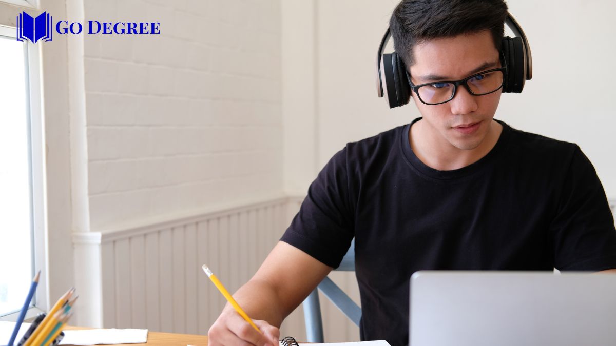 Unlocking Self-Paced Learning: Benefits for Adults - Go Degree