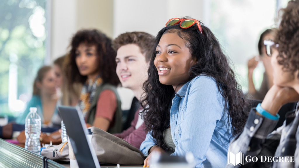 Differences Between Associate of Arts and Sciences - Go Degree